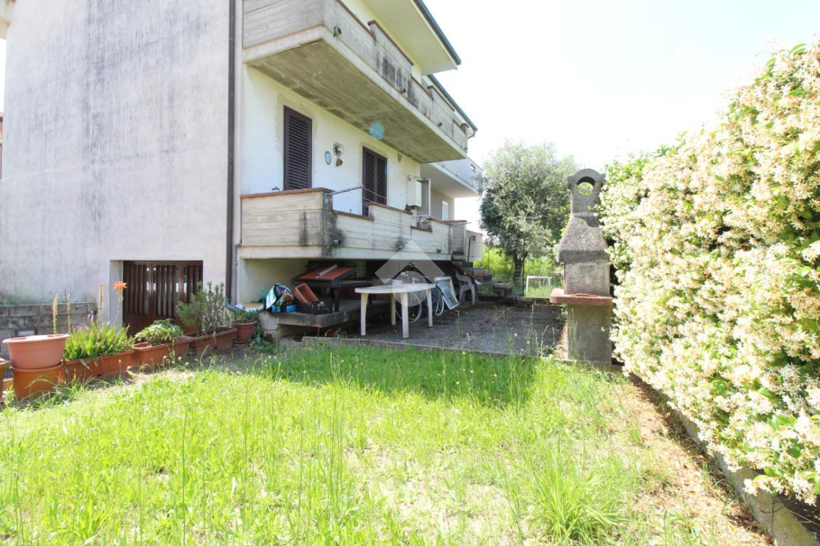Casa indipendente in vendita a Monsummano Terme