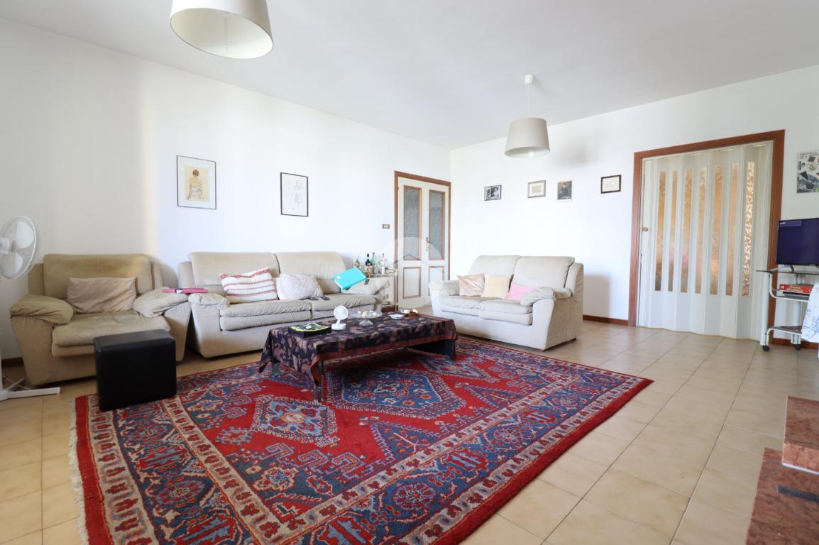 Villa in vendita a Silvi Foto-9