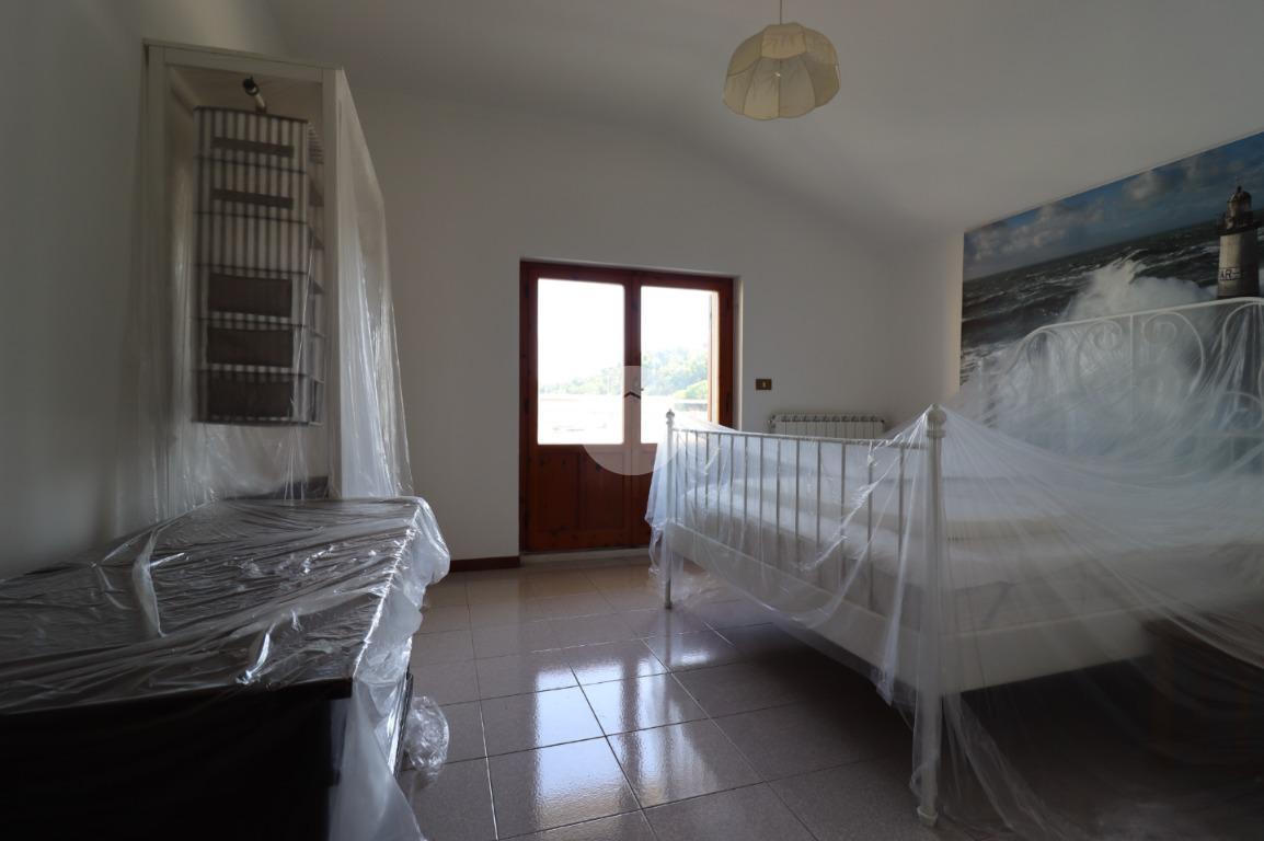 Villa in vendita a Silvi Foto-5