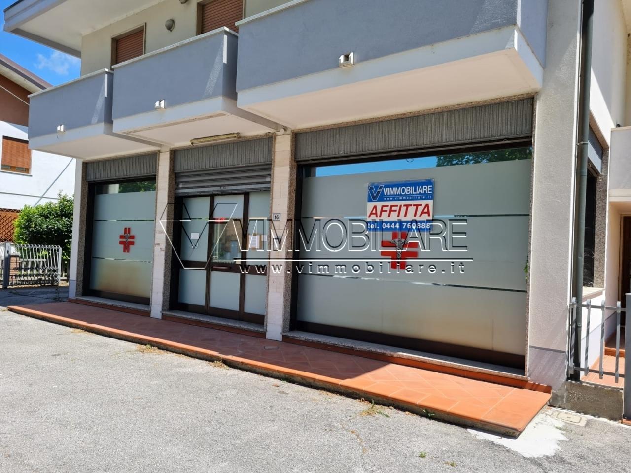 Negozio in affitto a Barbarano Mossano