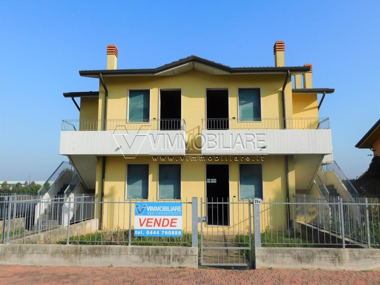 Appartamento in vendita a Roveredo Di Gua'