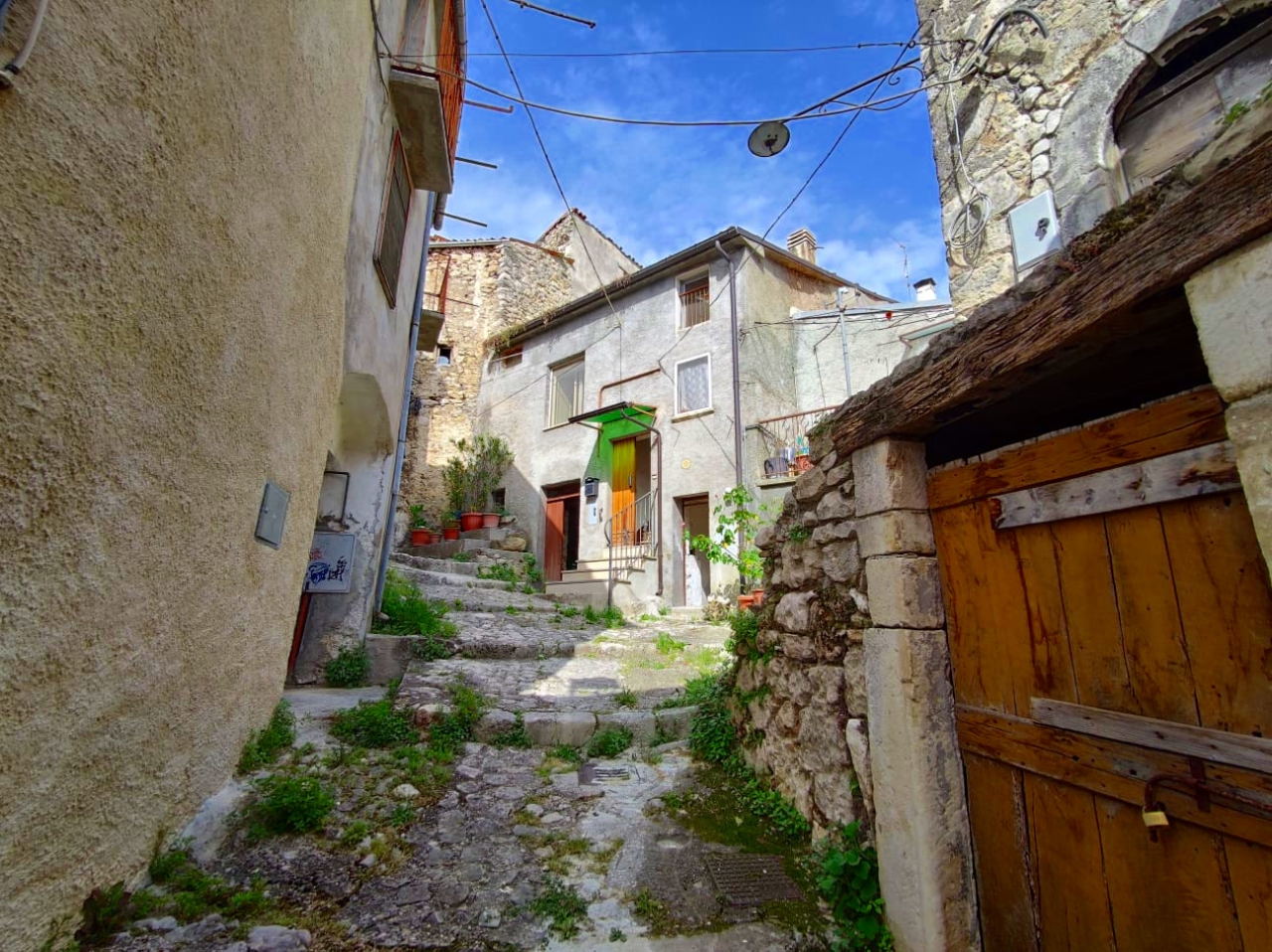 Casa indipendente in vendita a Caramanico Terme
