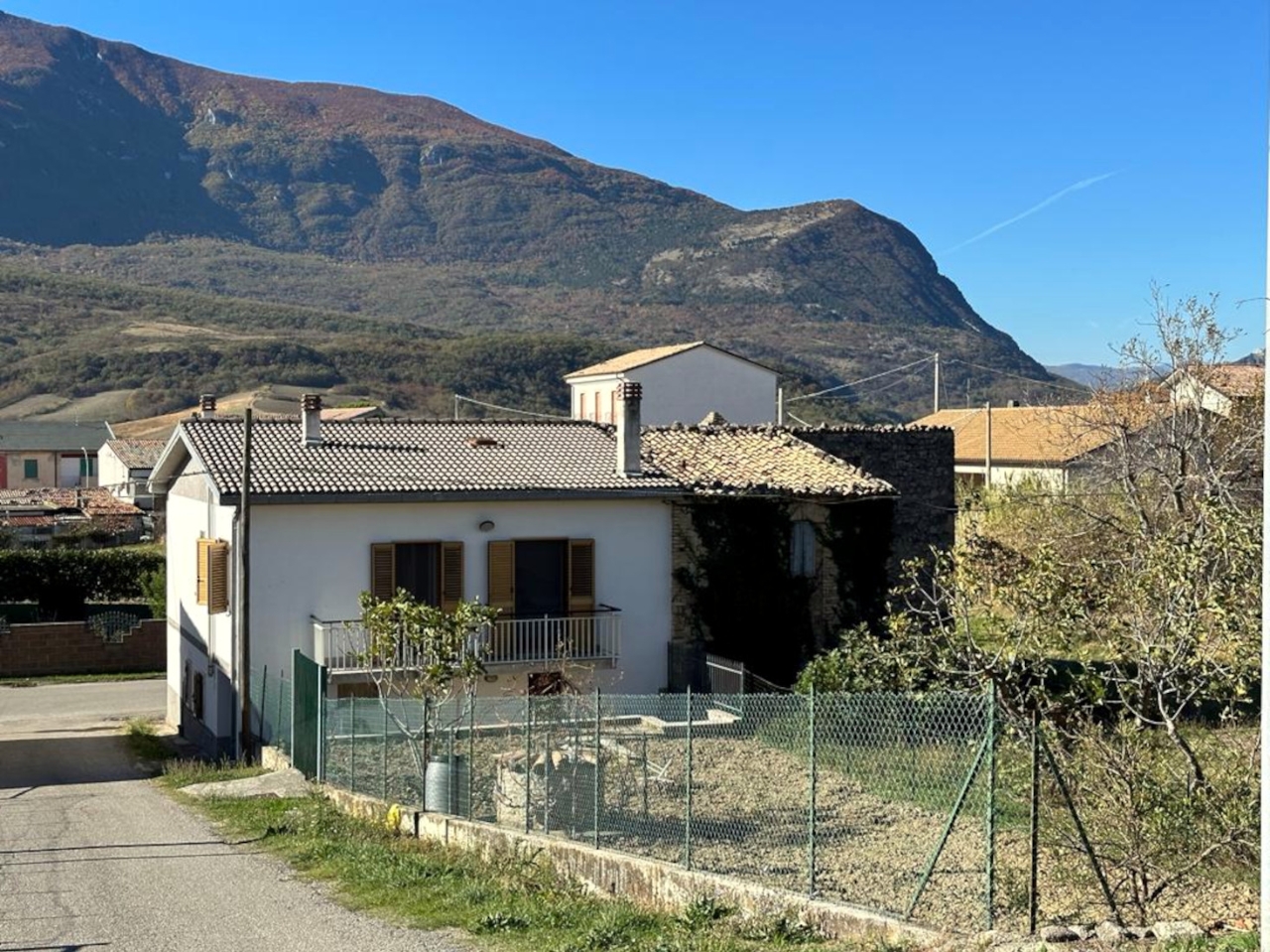 Casa indipendente in vendita a Bolognano