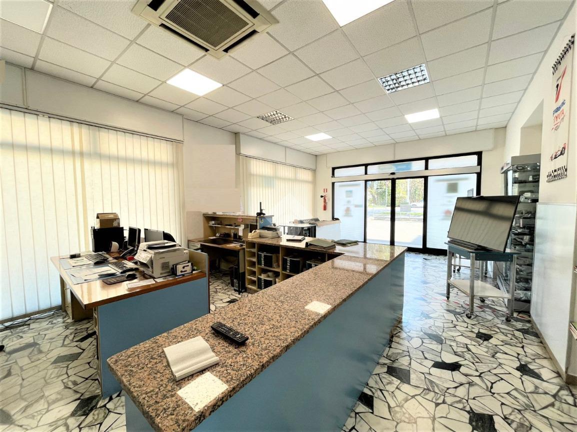 Negozio in vendita a Padova