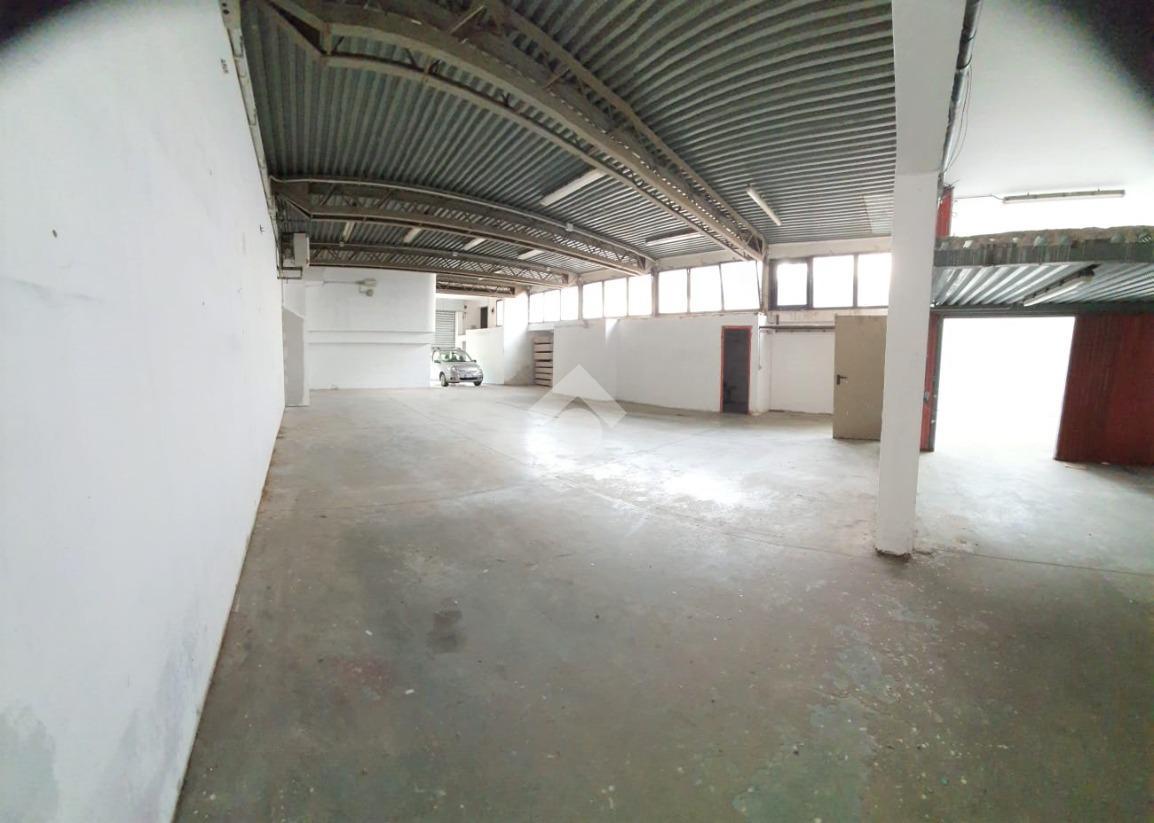 Capannone in vendita a Vigodarzere