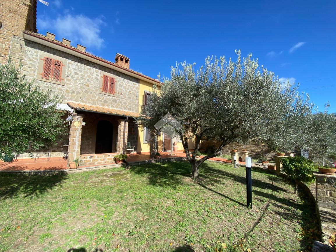 Villa in vendita a Montefiascone