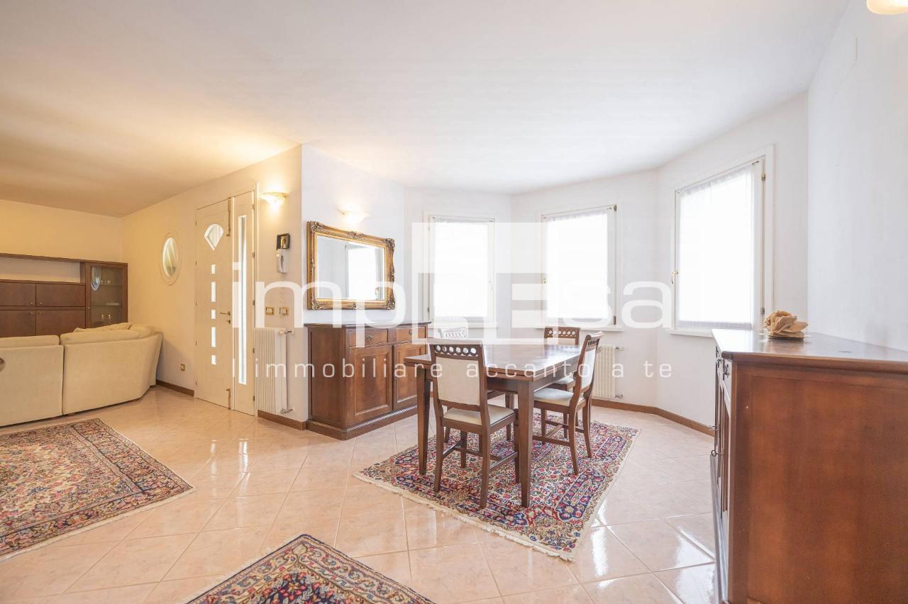 Casa indipendente in vendita a Pravisdomini