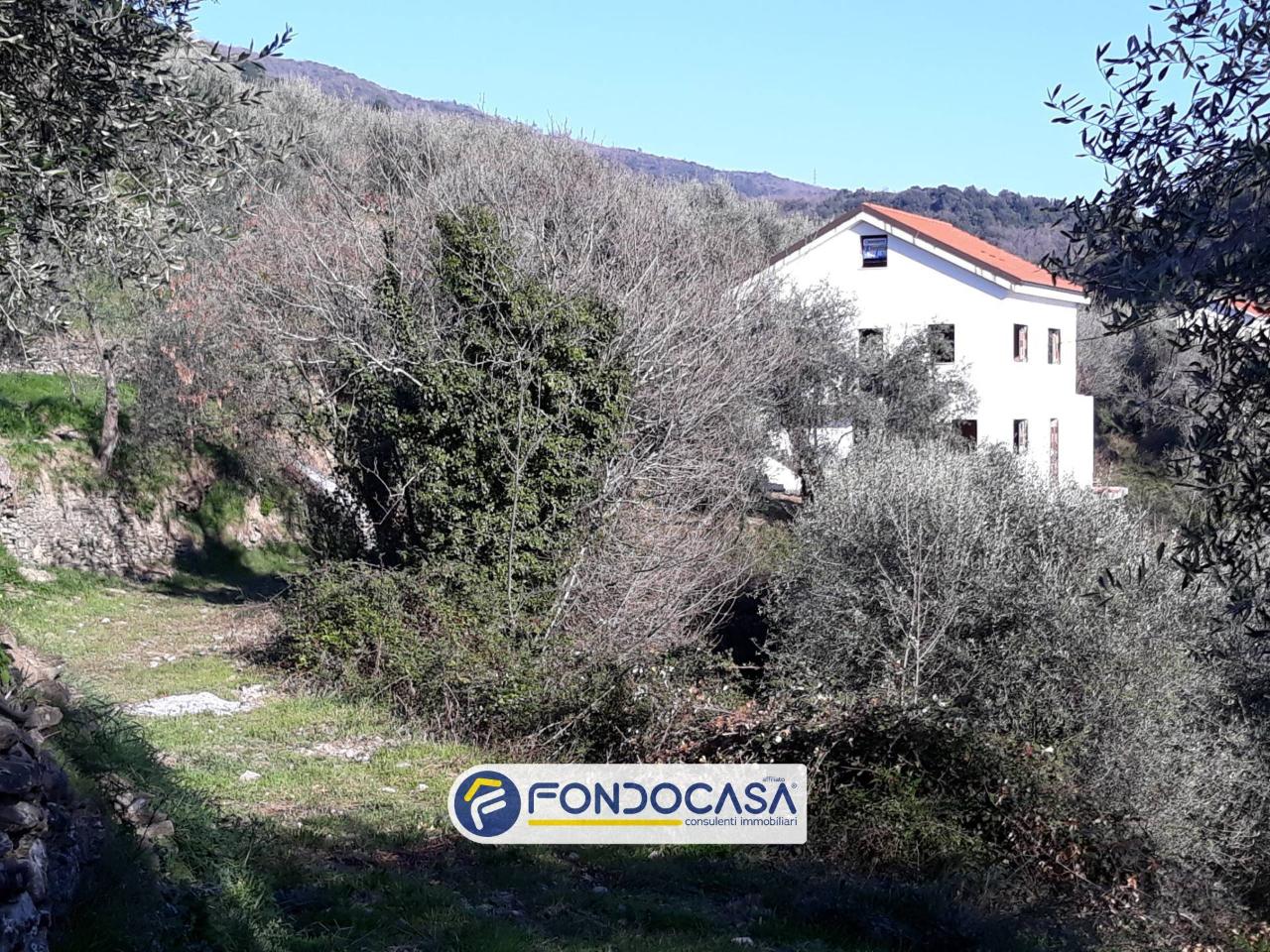 Rustico in vendita a Andora