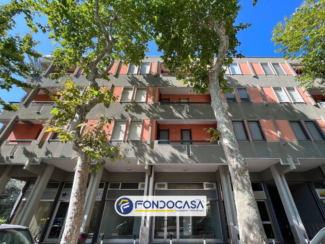 Esercizio commerciale in vendita a Diano Marina