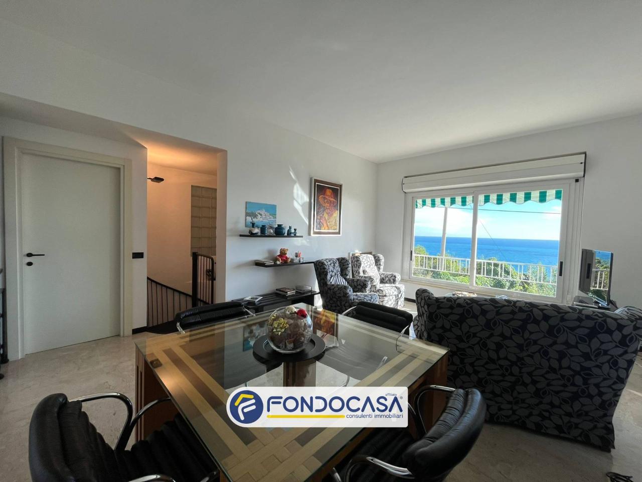 Appartamento in vendita a Cervo