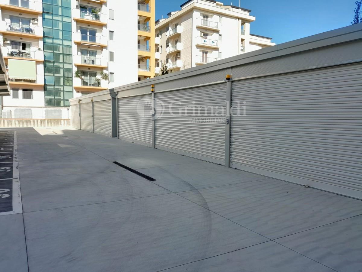 Box in vendita a Benevento