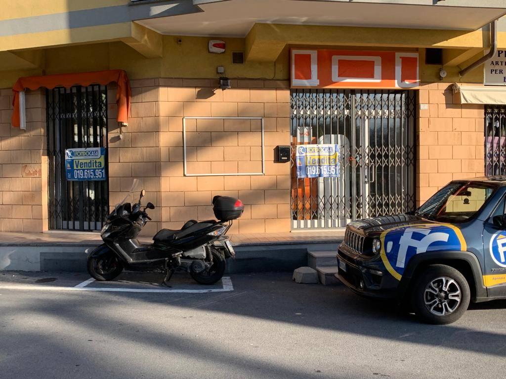 Negozio in vendita a Pietra Ligure