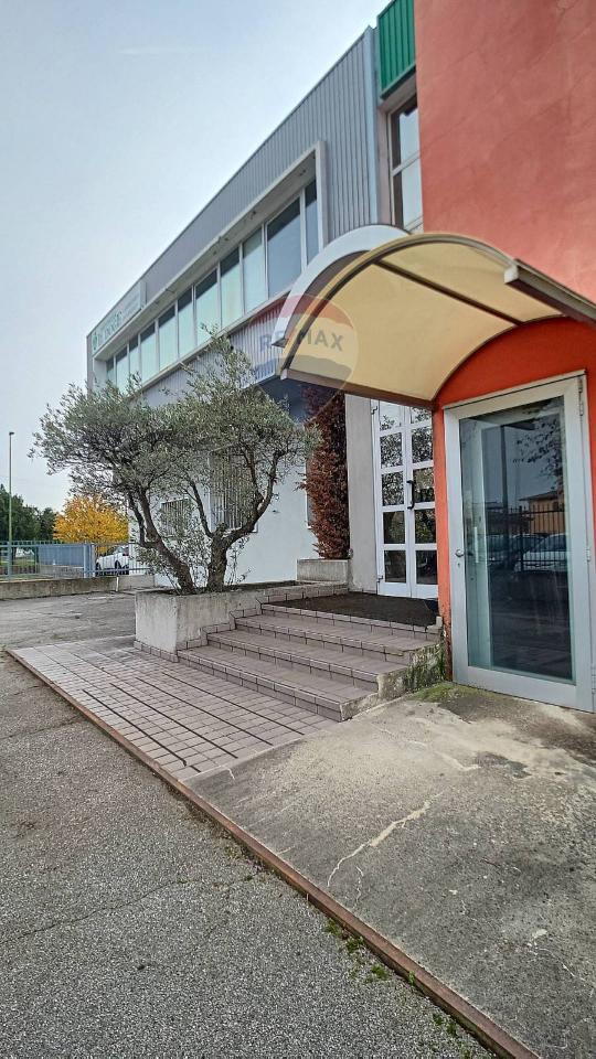 Ufficio in vendita a Pernumia