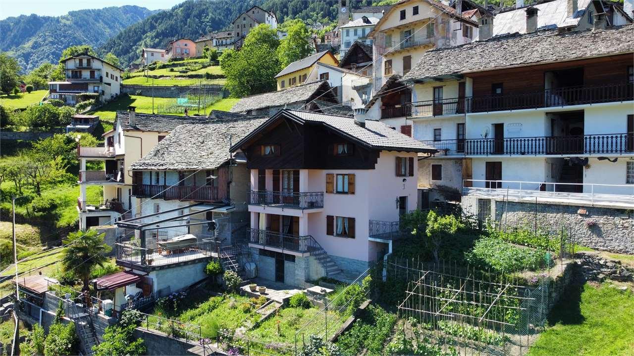 Casa indipendente in vendita a Bognanco