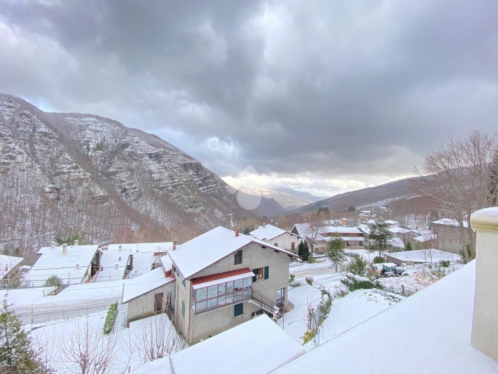 Appartamento in vendita a Abetone Cutigliano