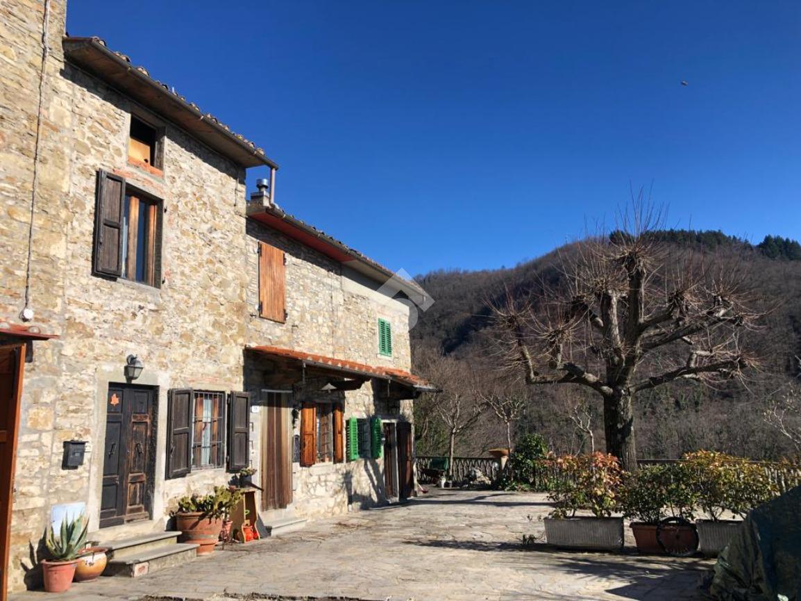 Casa indipendente in vendita a Pistoia