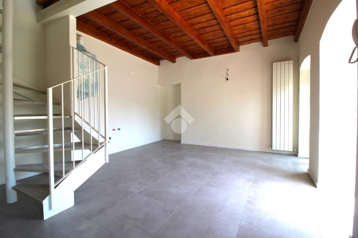 Casa indipendente in vendita a Alzano Lombardo