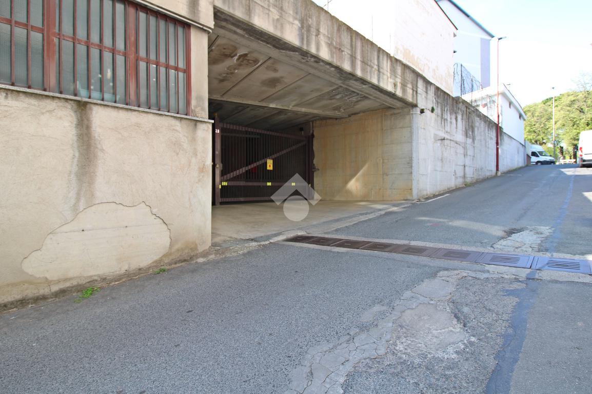Box in vendita a Rivoli