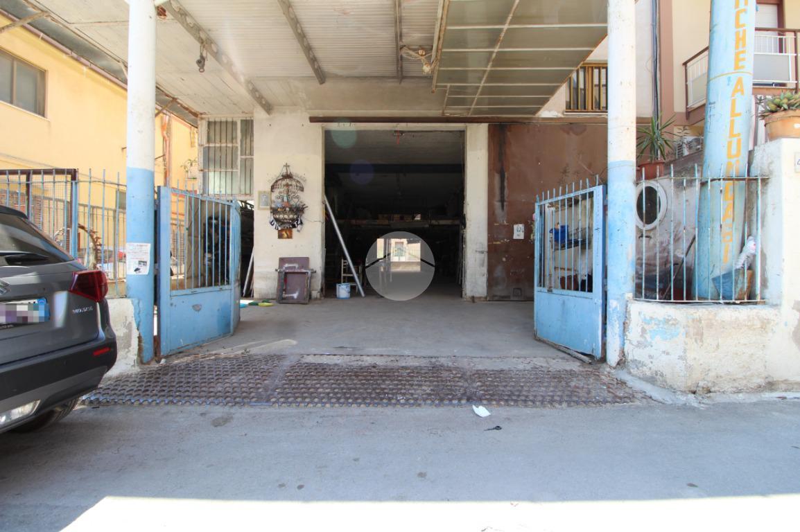 Box in vendita a Palermo