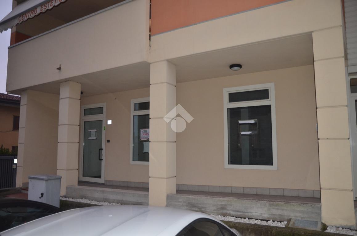 Ufficio in vendita a Credaro