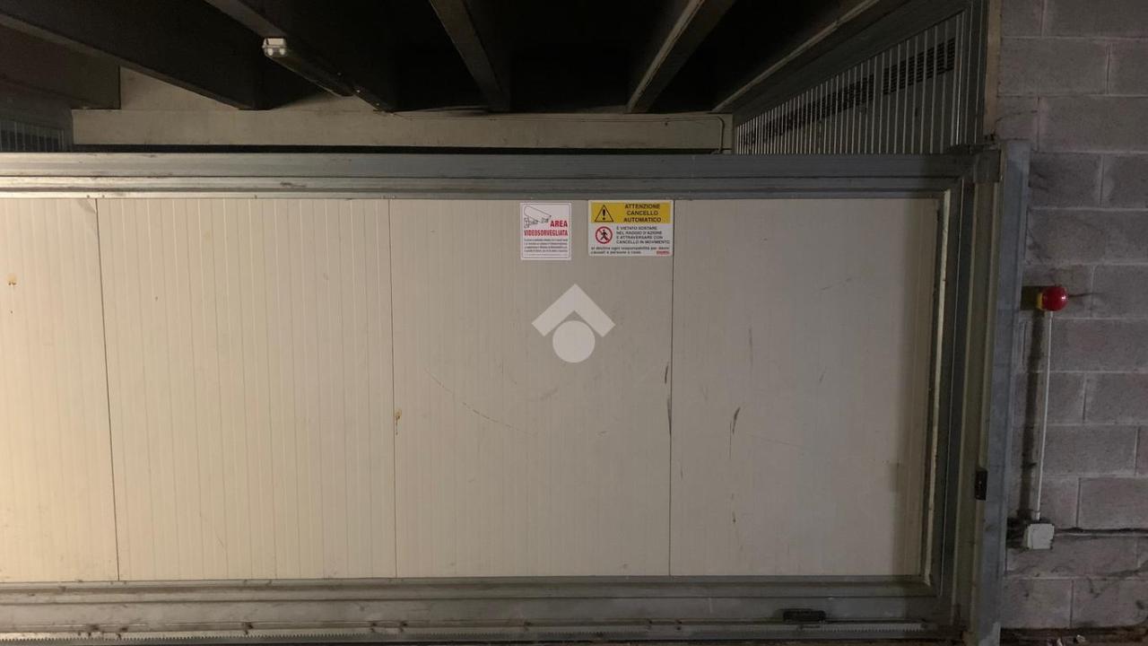 Box in vendita a Terno D'Isola Foto-9