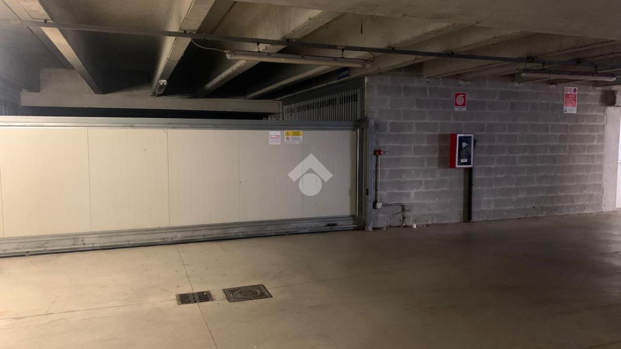 Box in vendita a Terno D'Isola Foto-13