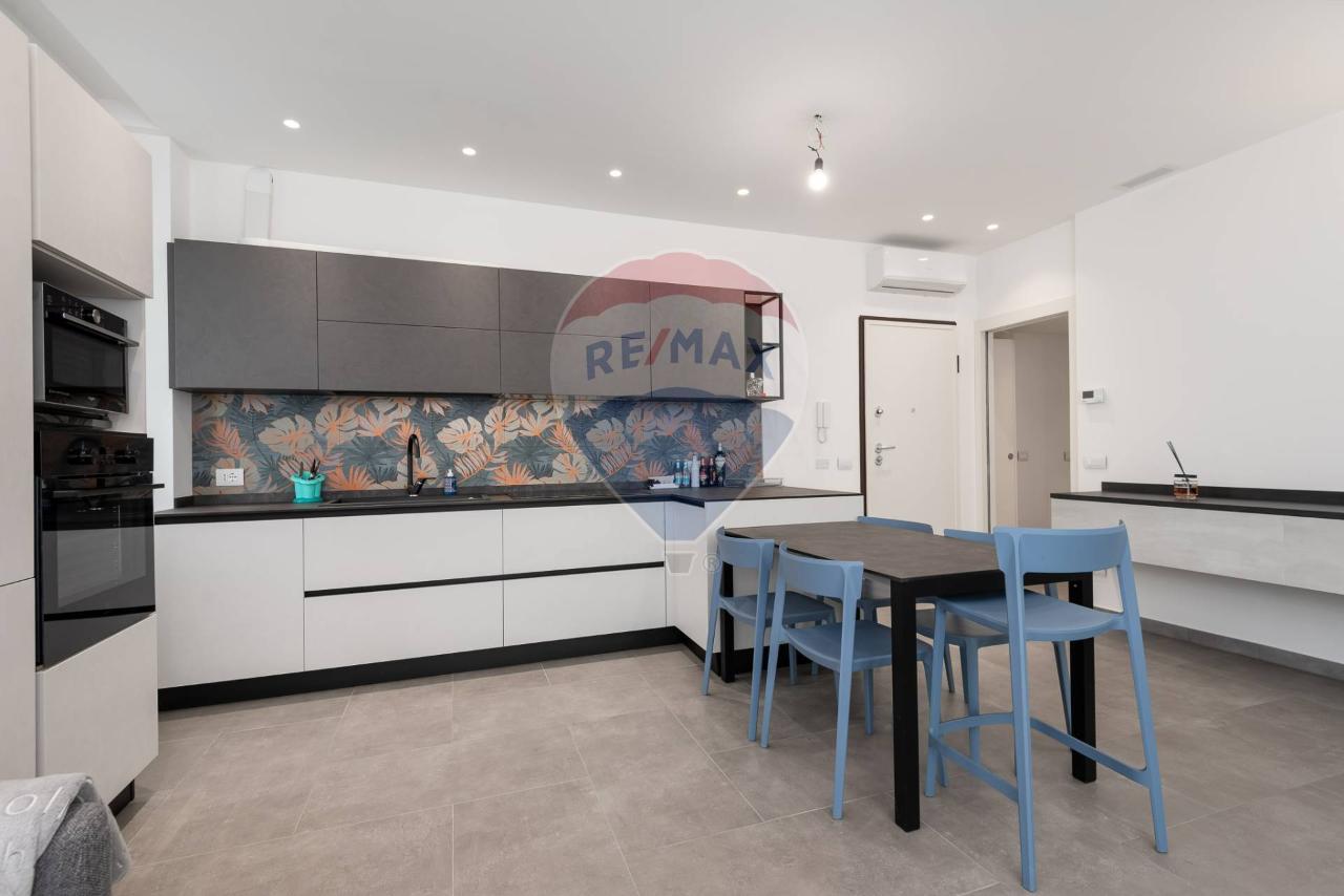 Appartamento in vendita a Stezzano