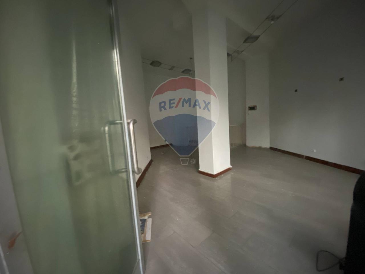 Negozio in vendita a Bergamo