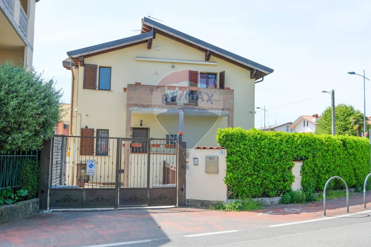 Appartamento in vendita a Brembate