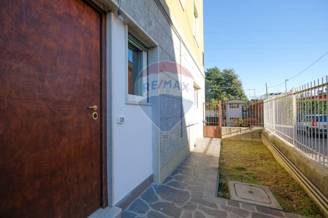 Appartamento in vendita a Curno