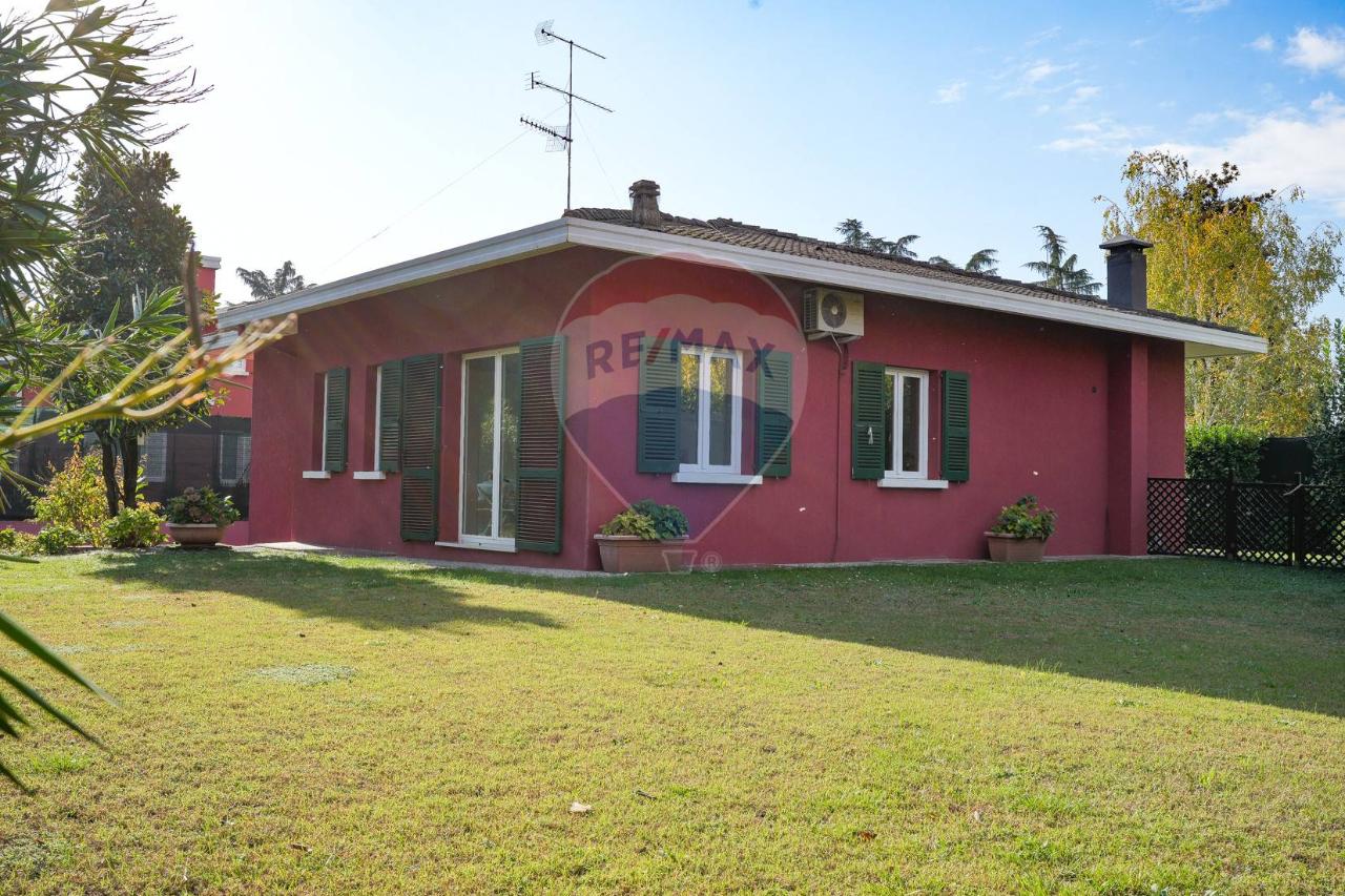 Villa in vendita a Passirano