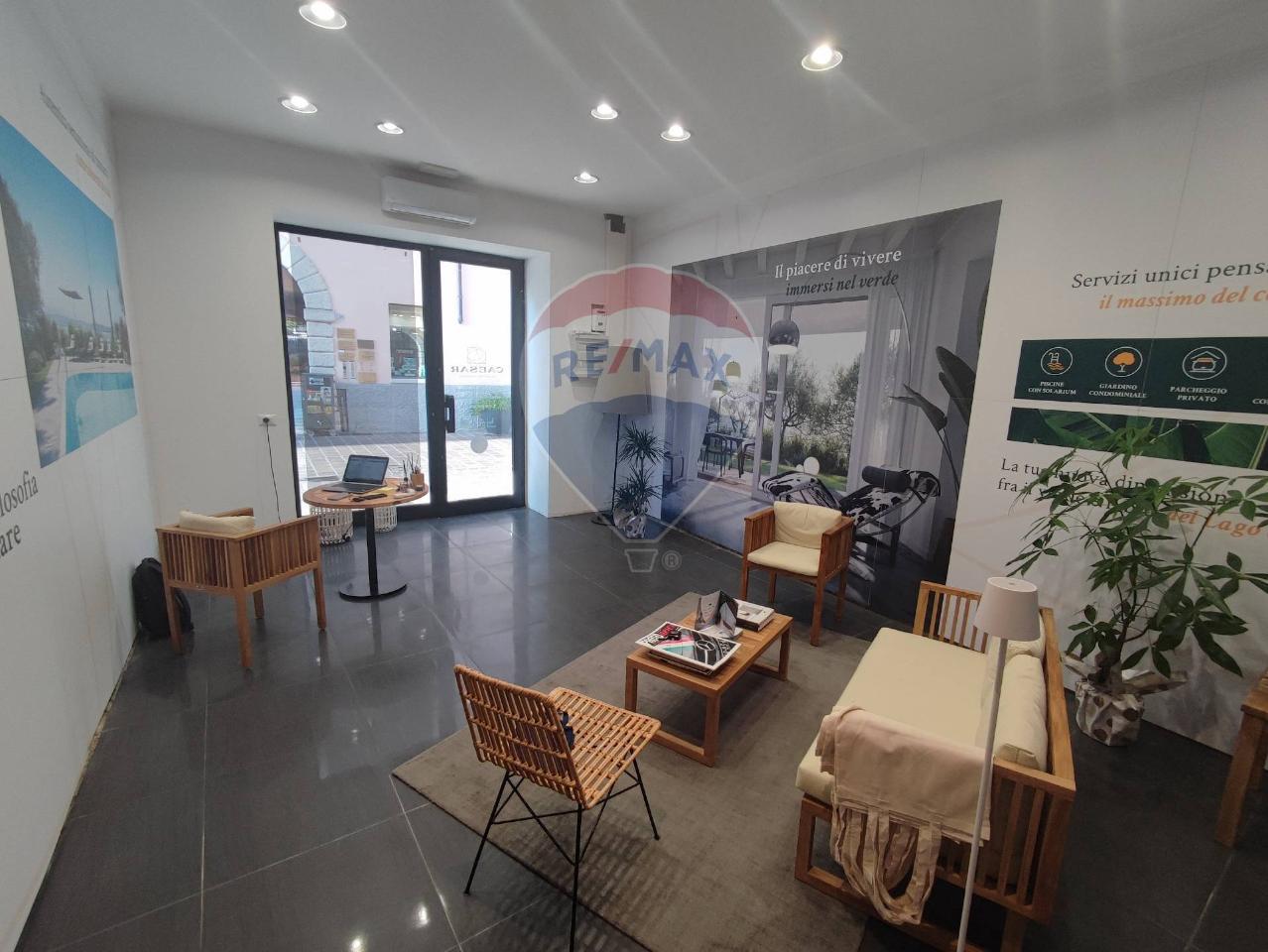 Negozio in affitto a Desenzano Del Garda