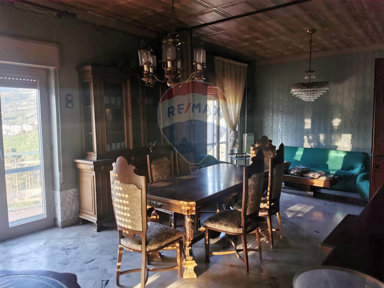 Appartamento in vendita a Petralia Sottana