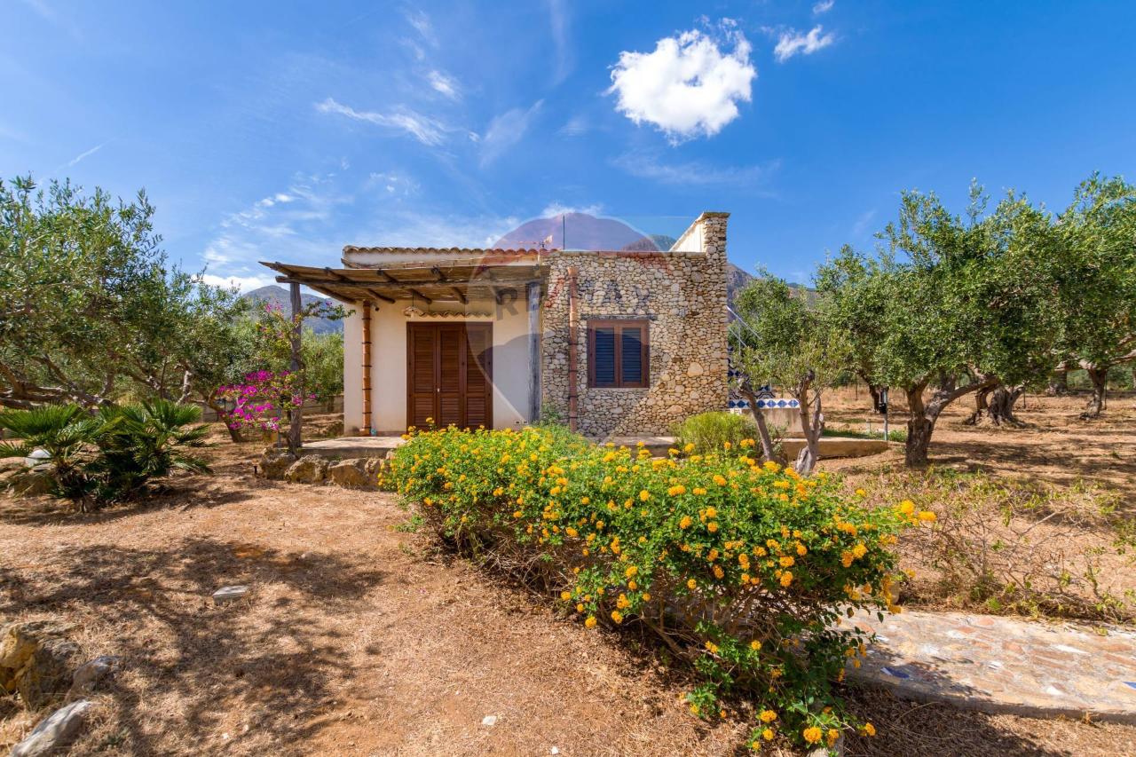 Villa in vendita a Castellammare Del Golfo