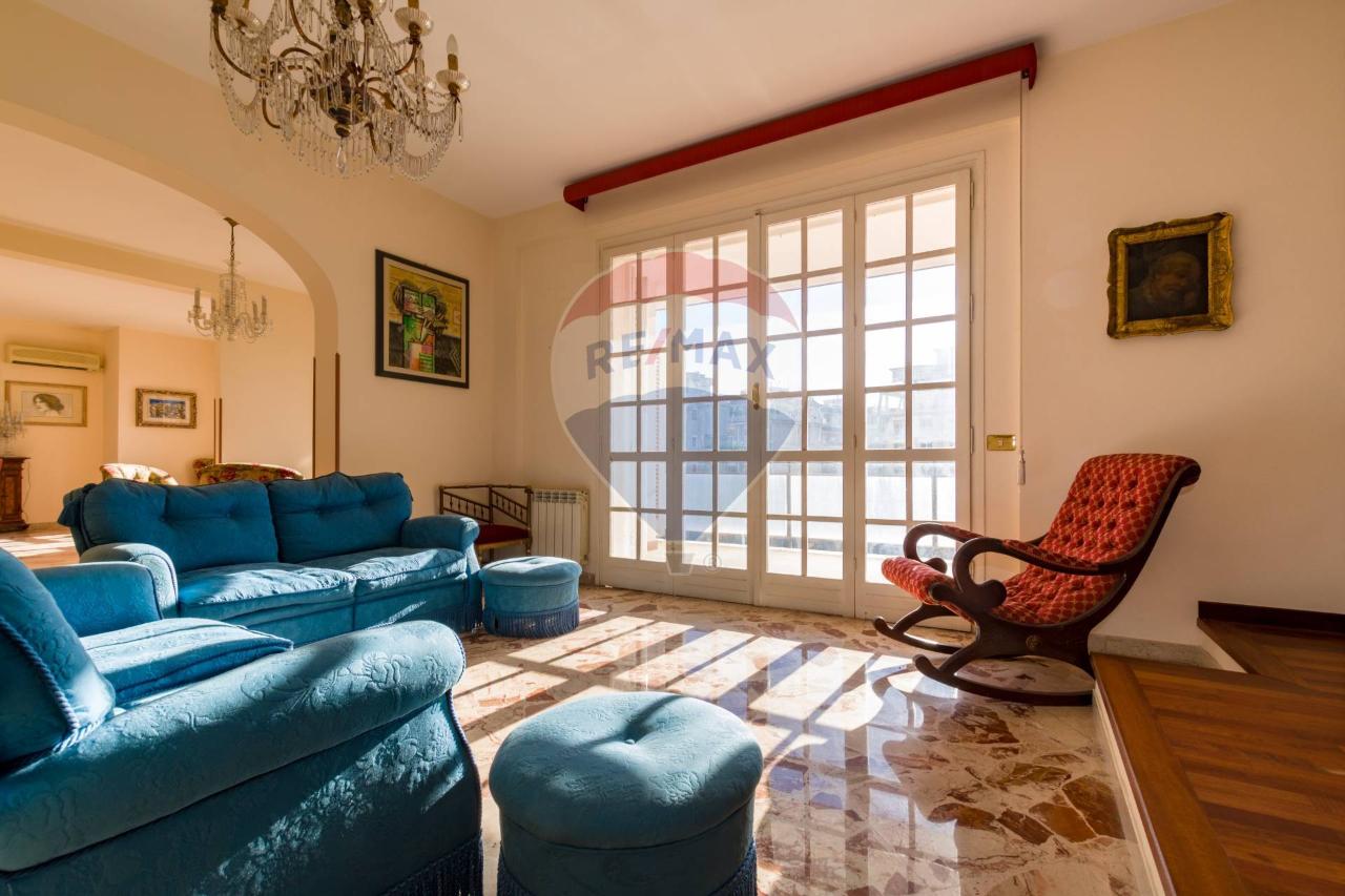 Appartamento in vendita a Palermo