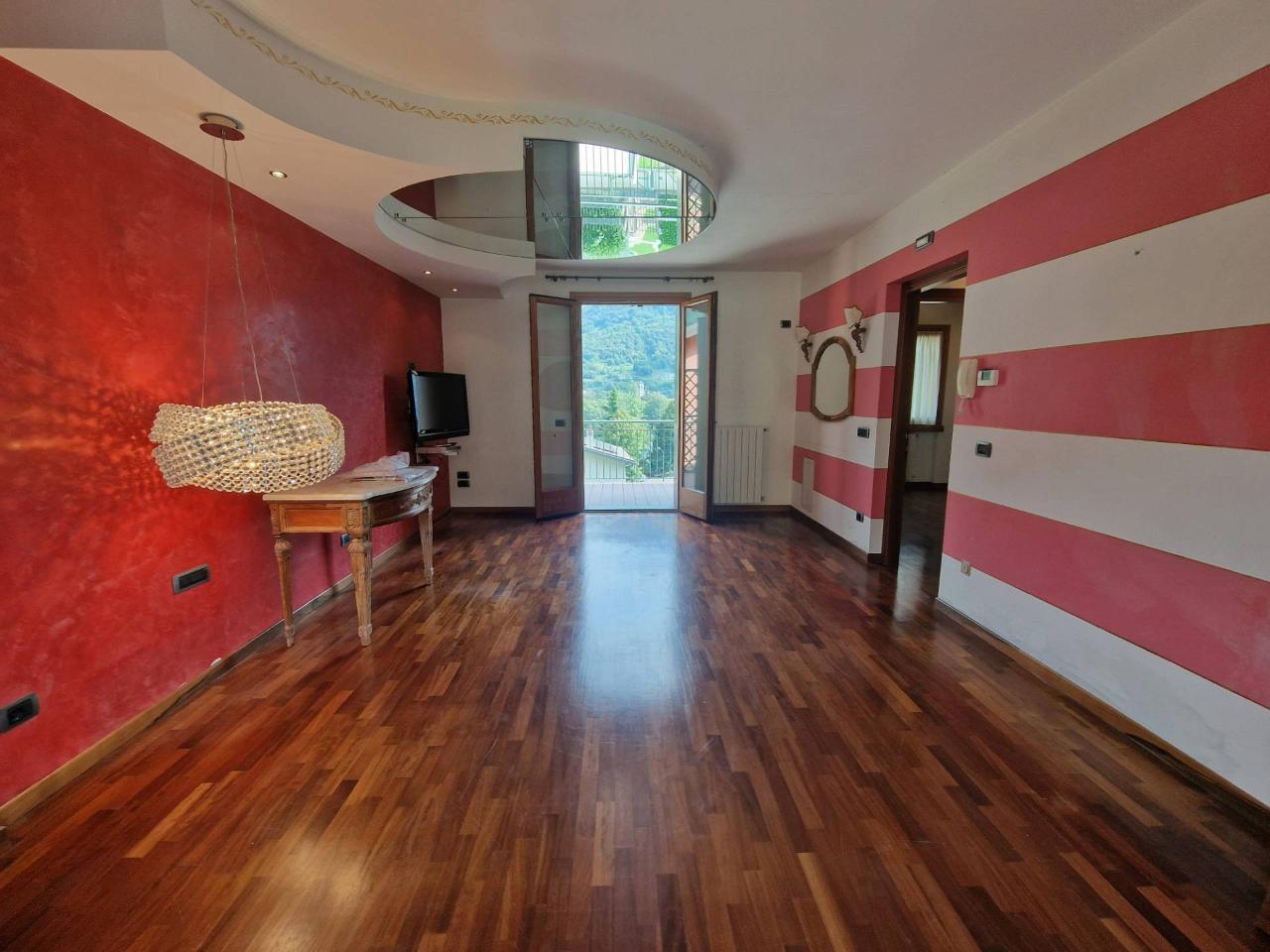 Appartamento in vendita a Spinone Al Lago