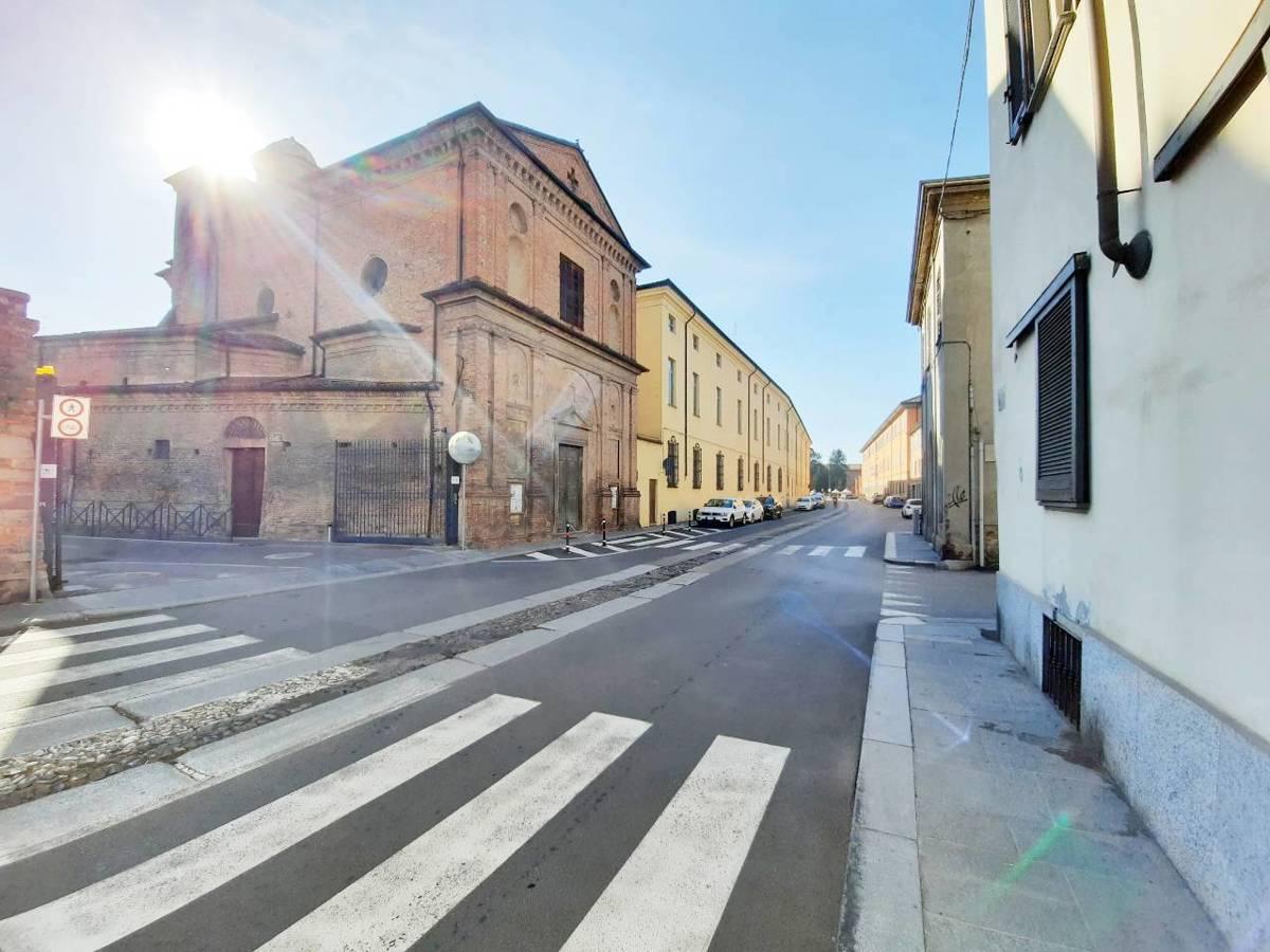 Appartamento in vendita a Piacenza