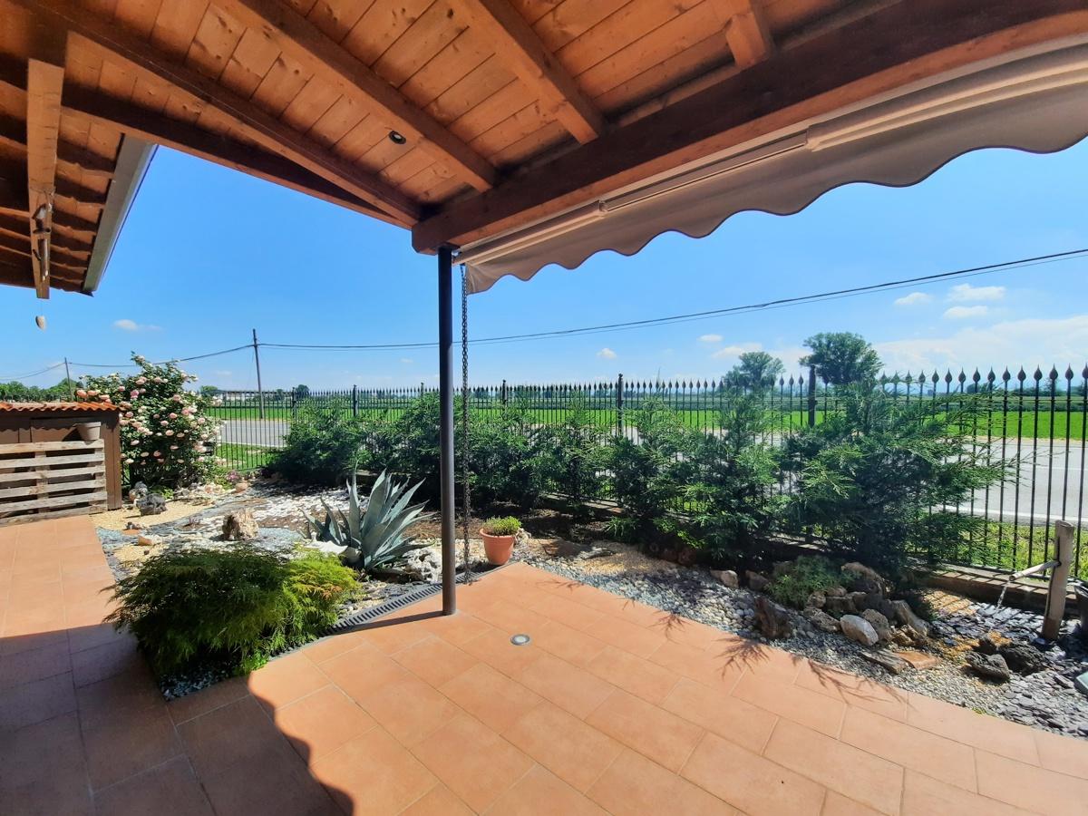 Rustico in vendita a Calendasco