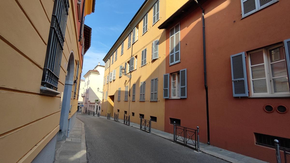 Appartamento in vendita a Piacenza