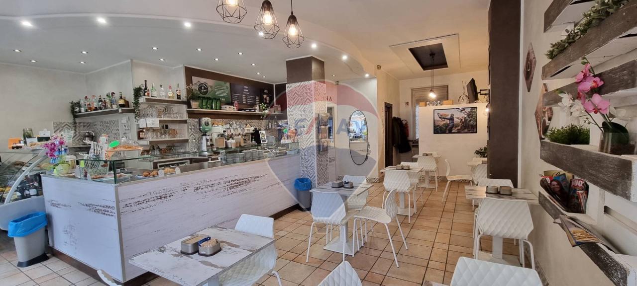 Bar in vendita a Rivoli