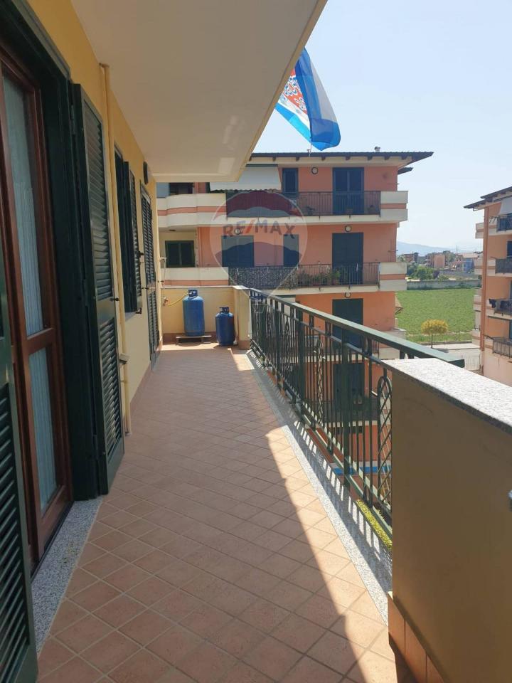 Appartamento in vendita a Orta Di Atella