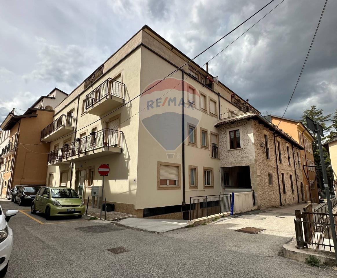 Ufficio in affitto a L'Aquila
