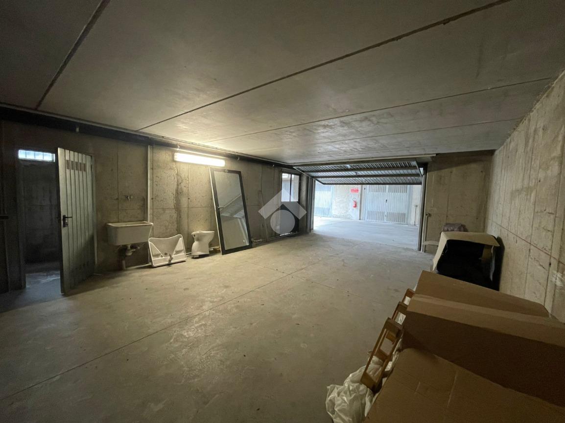 Magazzino in vendita a Martinengo