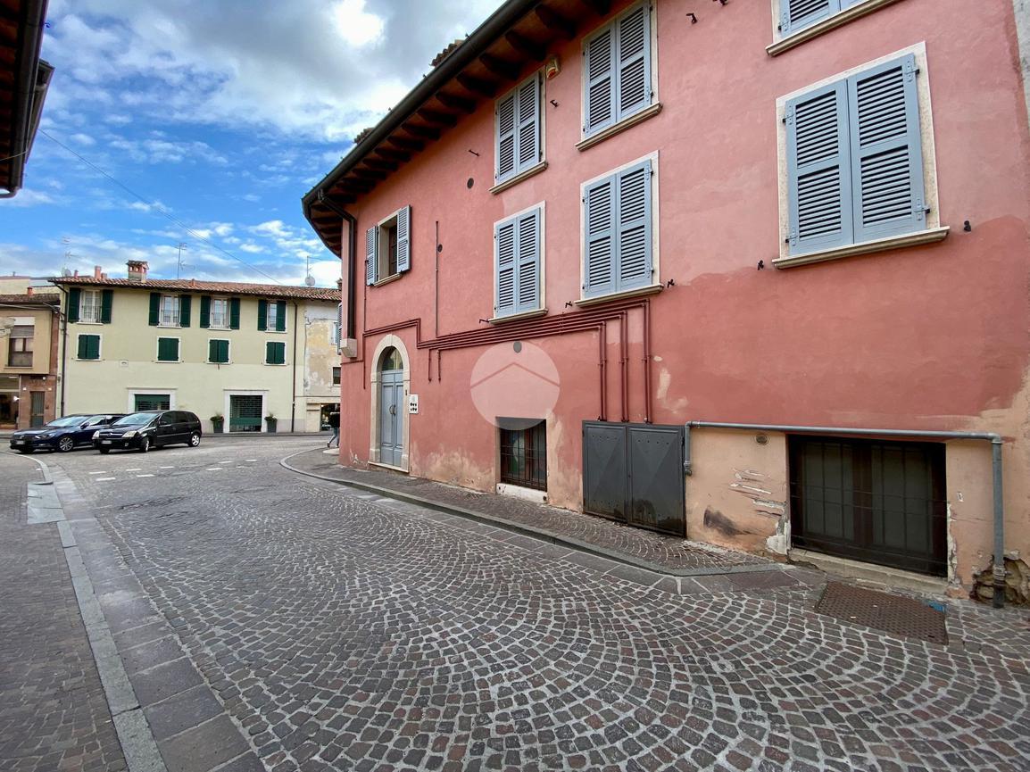 Appartamento in affitto a Rezzato