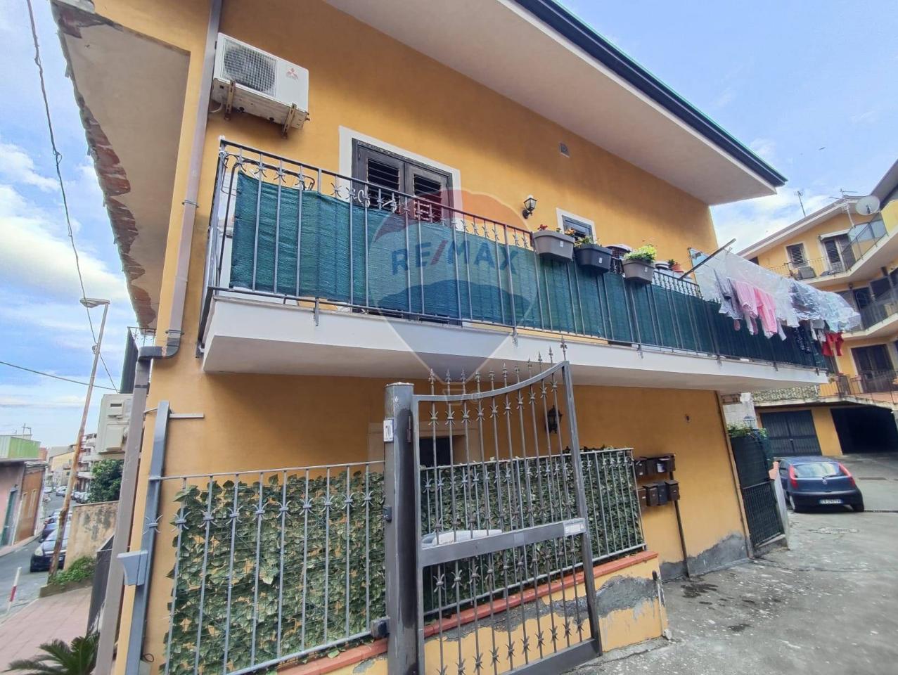 Appartamento in vendita a Aci Catena