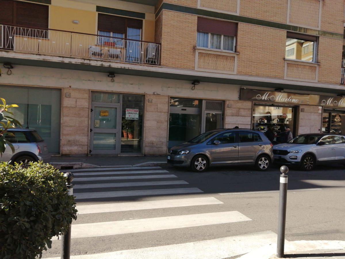 Negozio in affitto a Roma