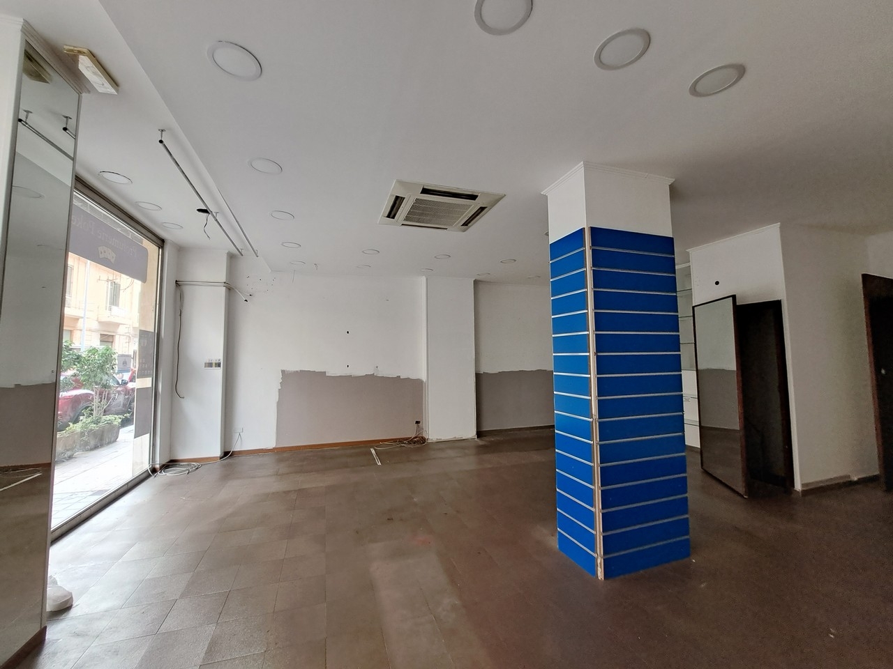 Negozio in affitto a Messina