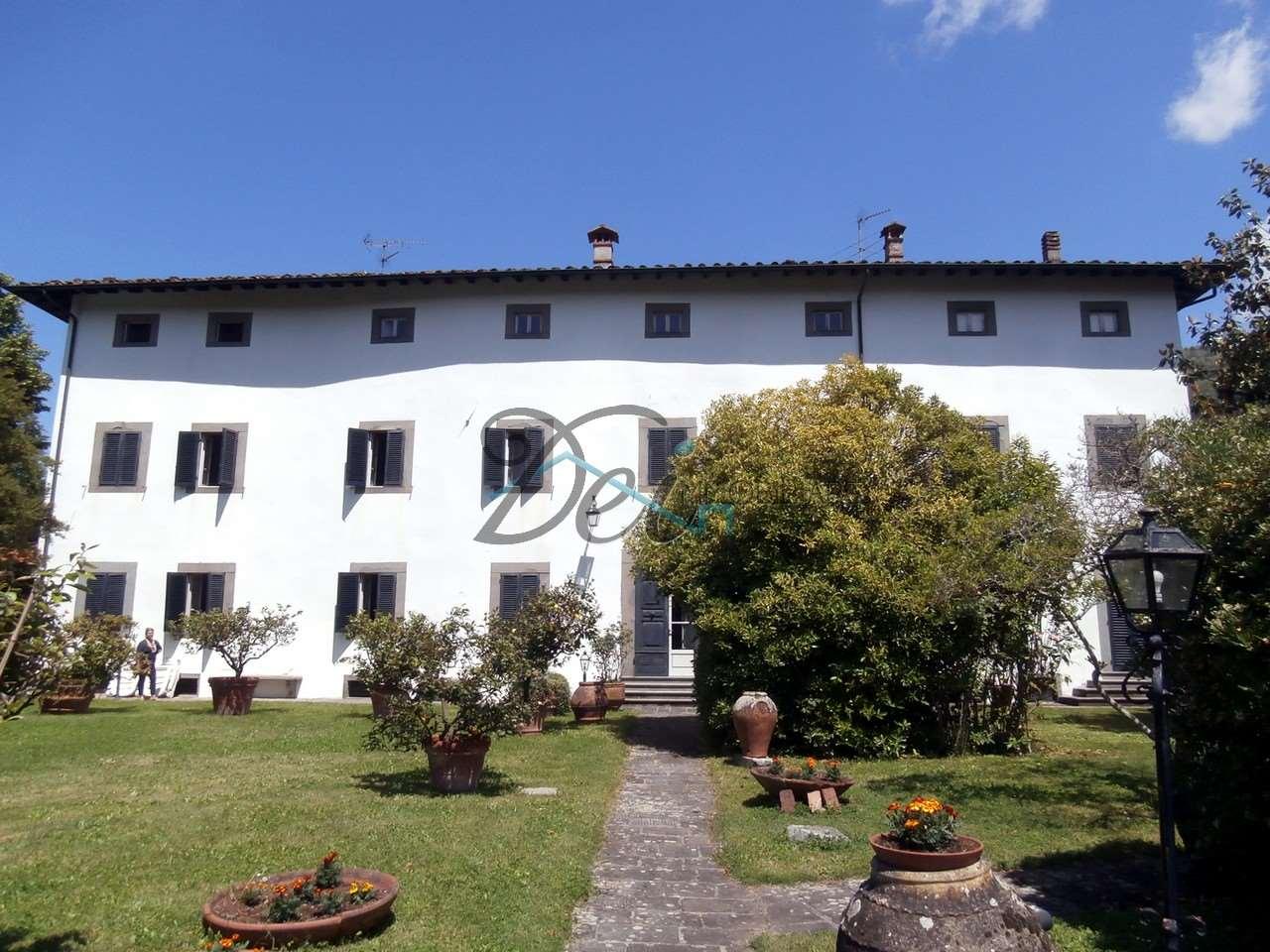 Villa unifamiliare in vendita a Bagni Di Lucca