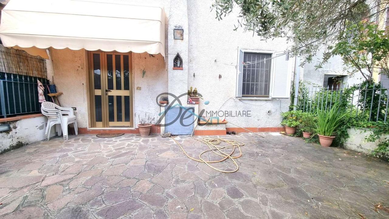 Porzione di casa in vendita a Capannori