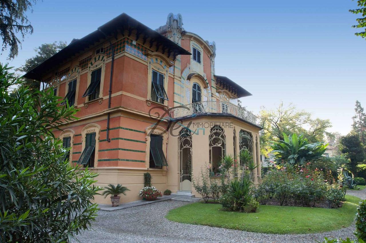 Villa unifamiliare in vendita a Lucca